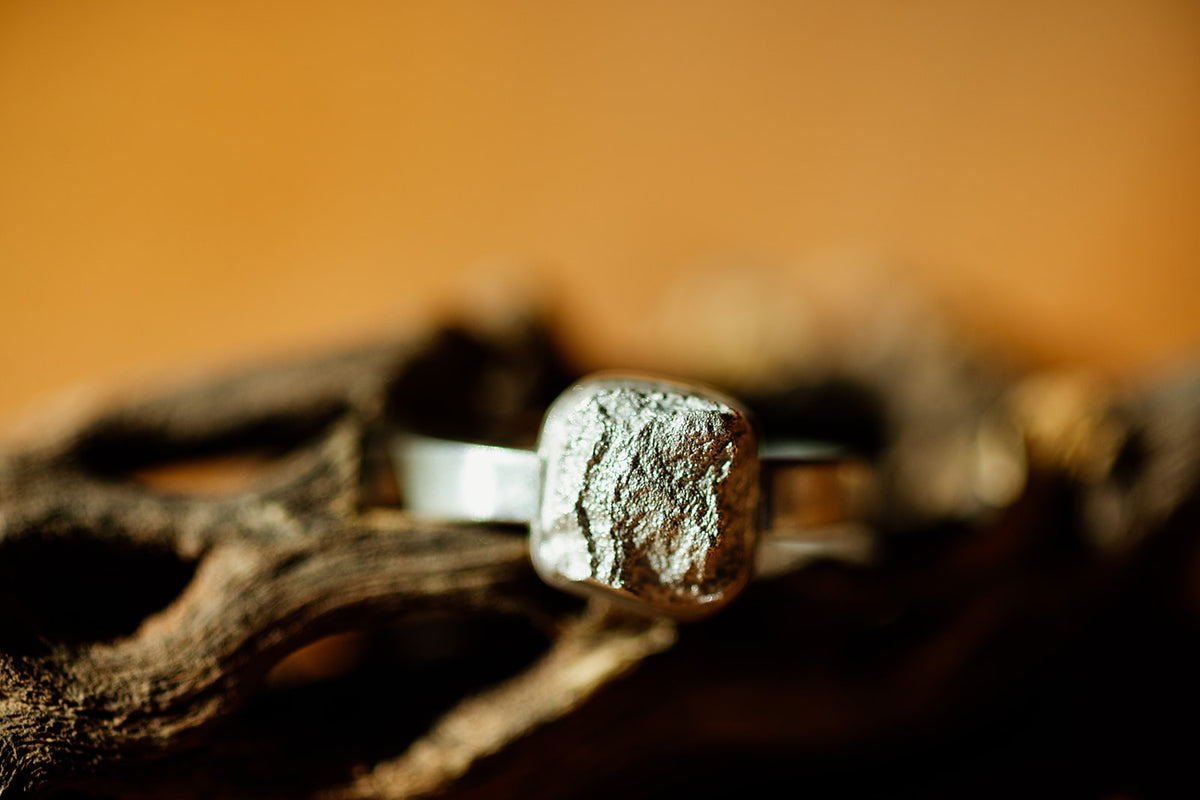 Large Broken Ring – Zink Metals