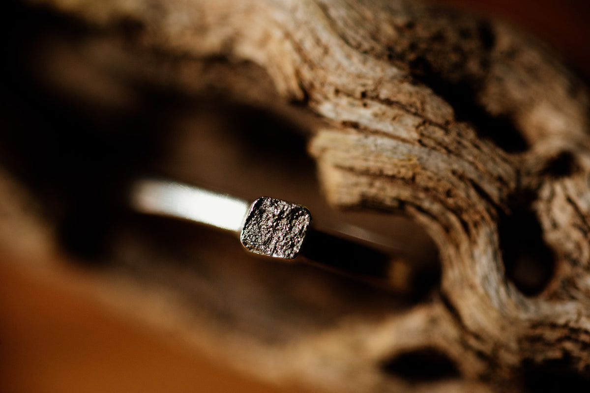 Mini Broken Ring – Zink Metals